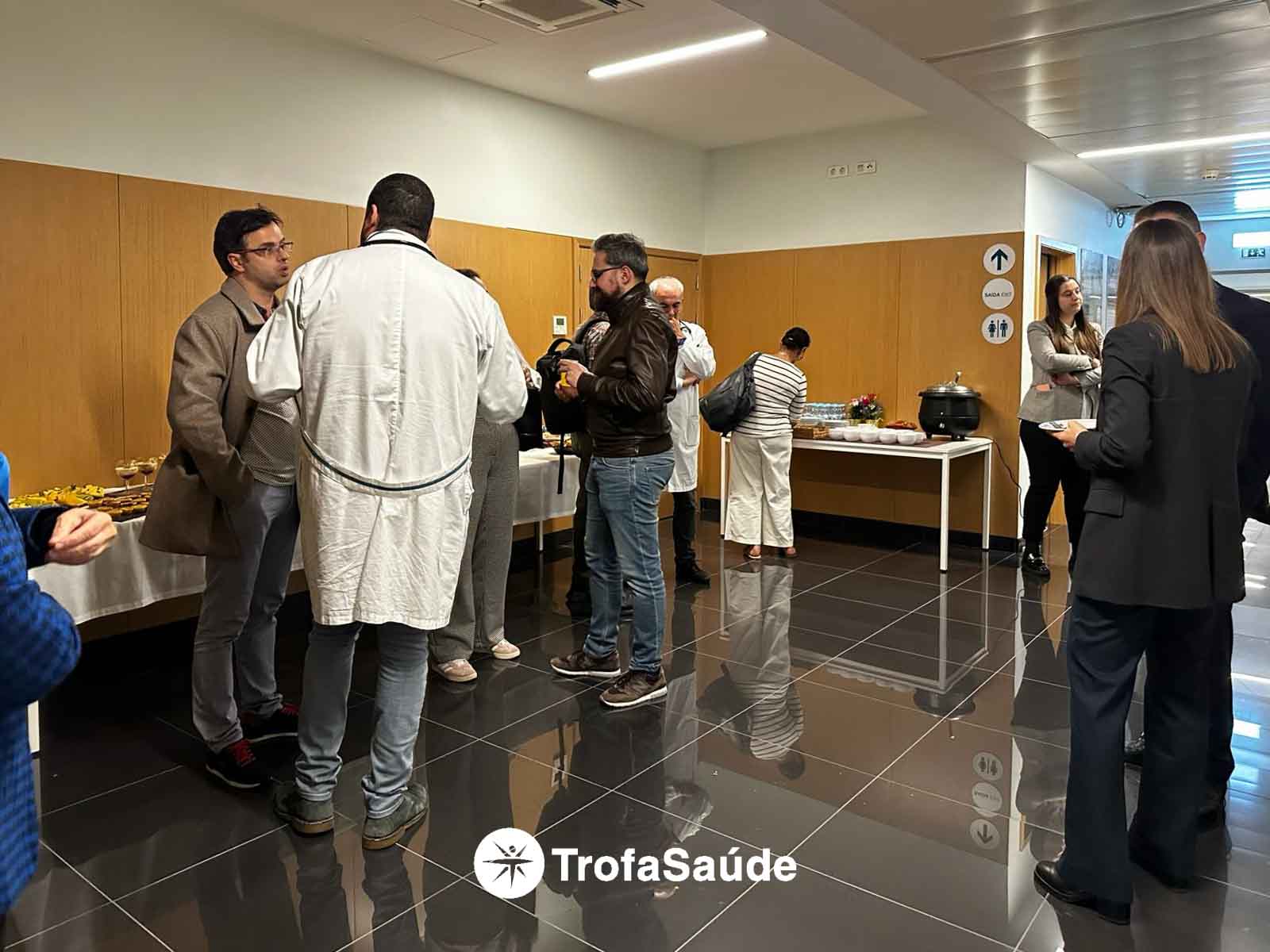 Jantar de Apresentação Robot de Urologia | Trofa Saúde GAIA - Trofa ...