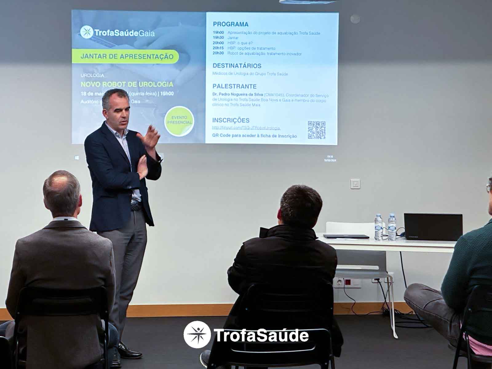 Jantar de Apresentação Robot de Urologia | Trofa Saúde GAIA - Trofa ...